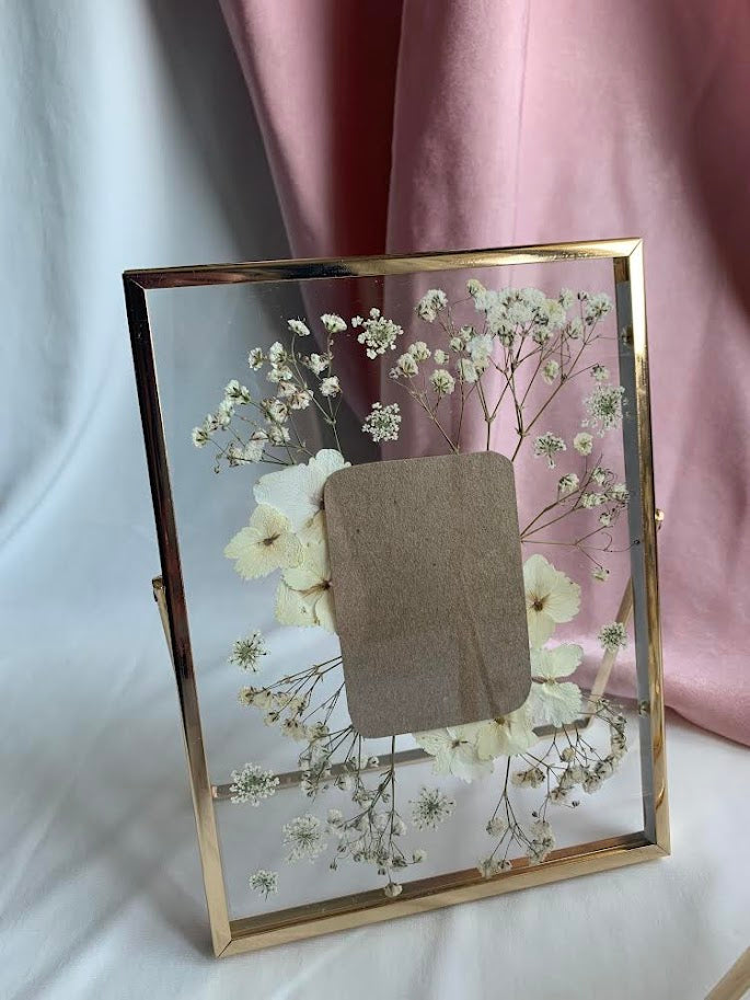 4" x 6" Floating Floating Wallet Image Frame – My Store